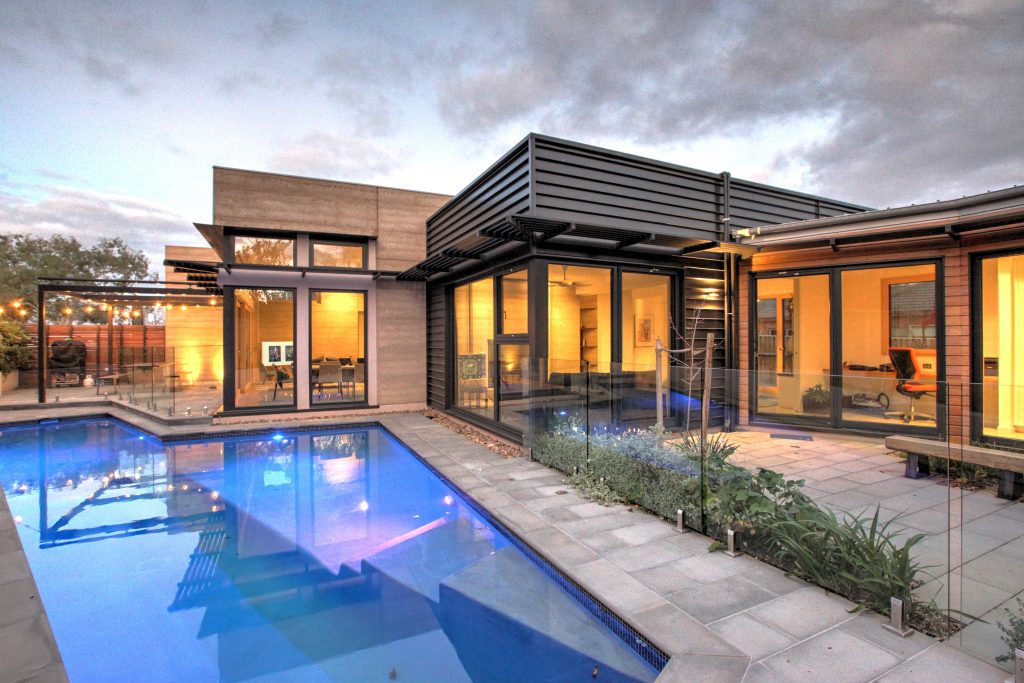 Energy Efficient Rammed Earth House - TT Architecture | Canberra Architects